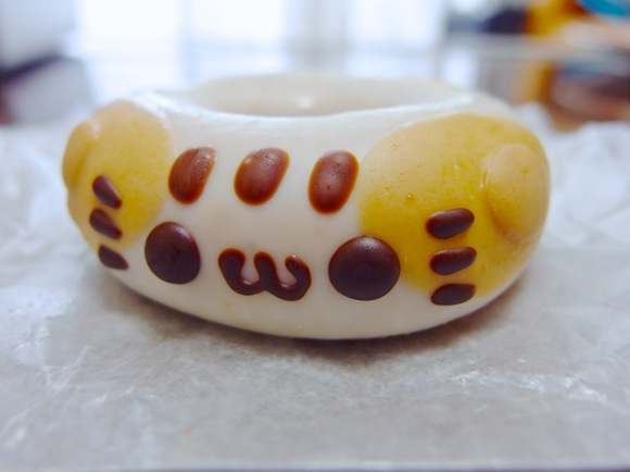 Celebrate Cat Day in Japan with these delicious cat doughnuts from ...