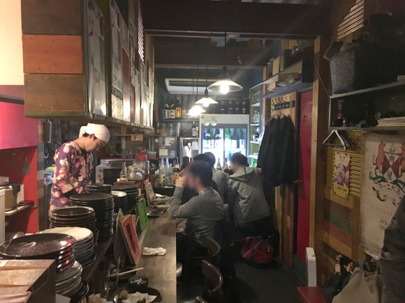We visit “Rice and Circus,” a restaurant that combines bugs and ...