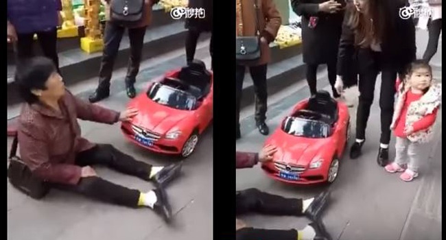 Tragic toy car accident in China leaves nation divided【Video ...