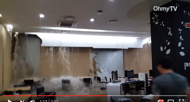 Frightening video shows how quickly Korean university’s library flooded ...