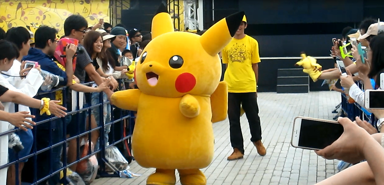 Japan’s Pikachu Outbreak 2016! Pokémon get wet and wild in Yokohama ...