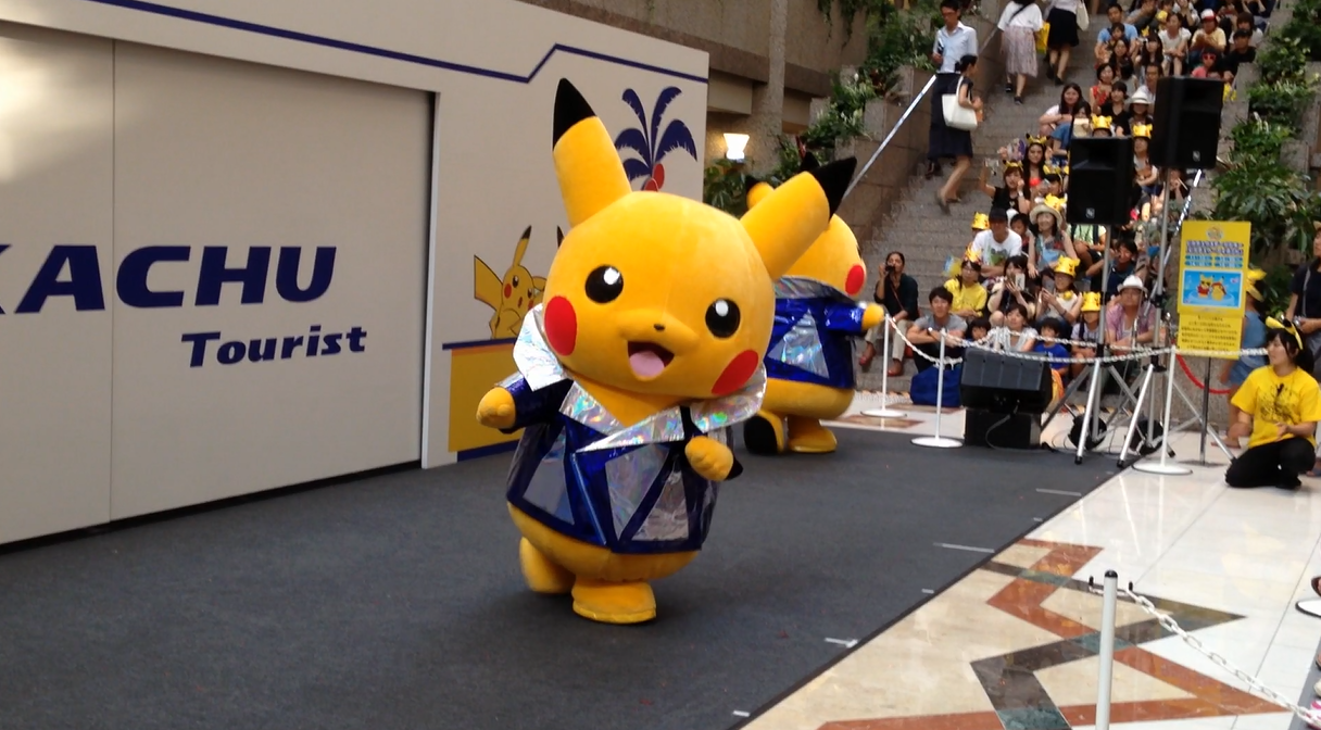 Japan’s Pikachu Outbreak 2016! Pokémon get wet and wild in Yokohama ...
