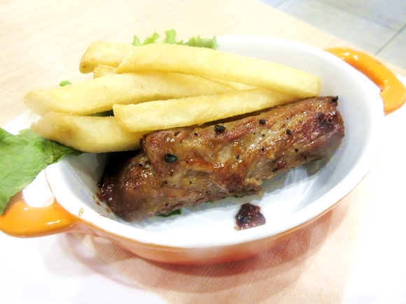 Burgers and beer! Japan’s most popular domestic burger chain sells beer ...