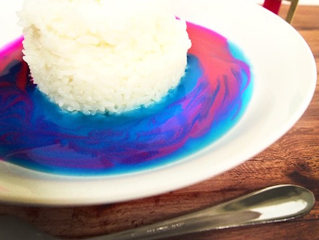 Get your magical pink and blue curry from Japan’s Village Vanguard ...