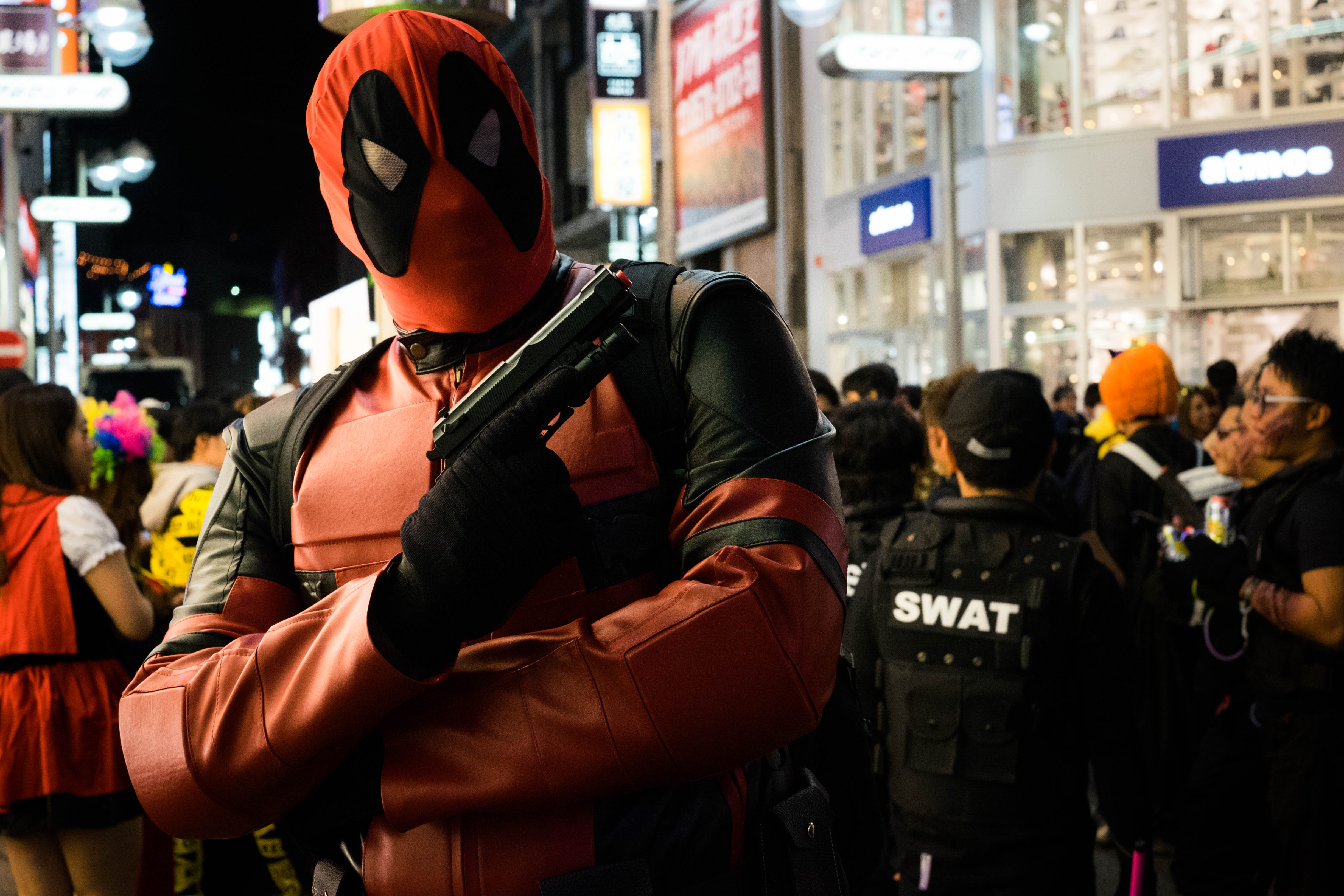 Tokyo’s Shibuya celebrates Halloween with awesome cosplay crowds, and ...
