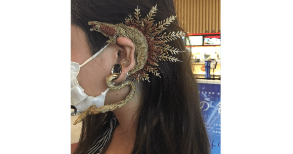Kaiju chic – Godzilla fan creates amazing earring that lets King of the ...