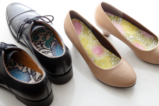 Let beautiful Japanese patterns bloom in your shoes with these insoles ...