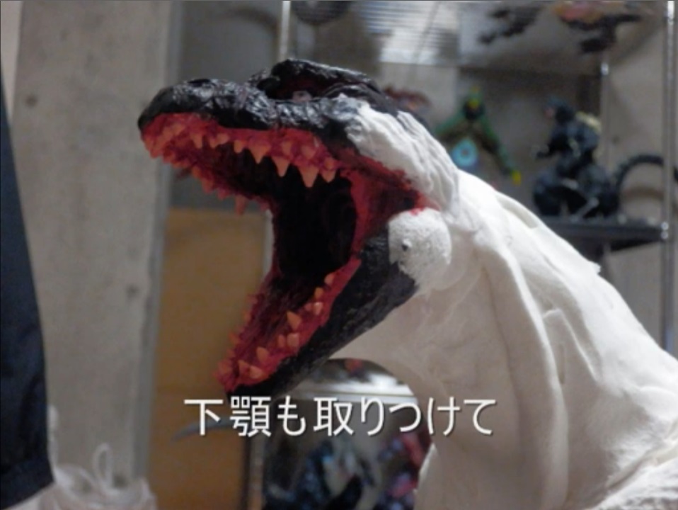 Video shows incredible process it took to create monstrous model of ...