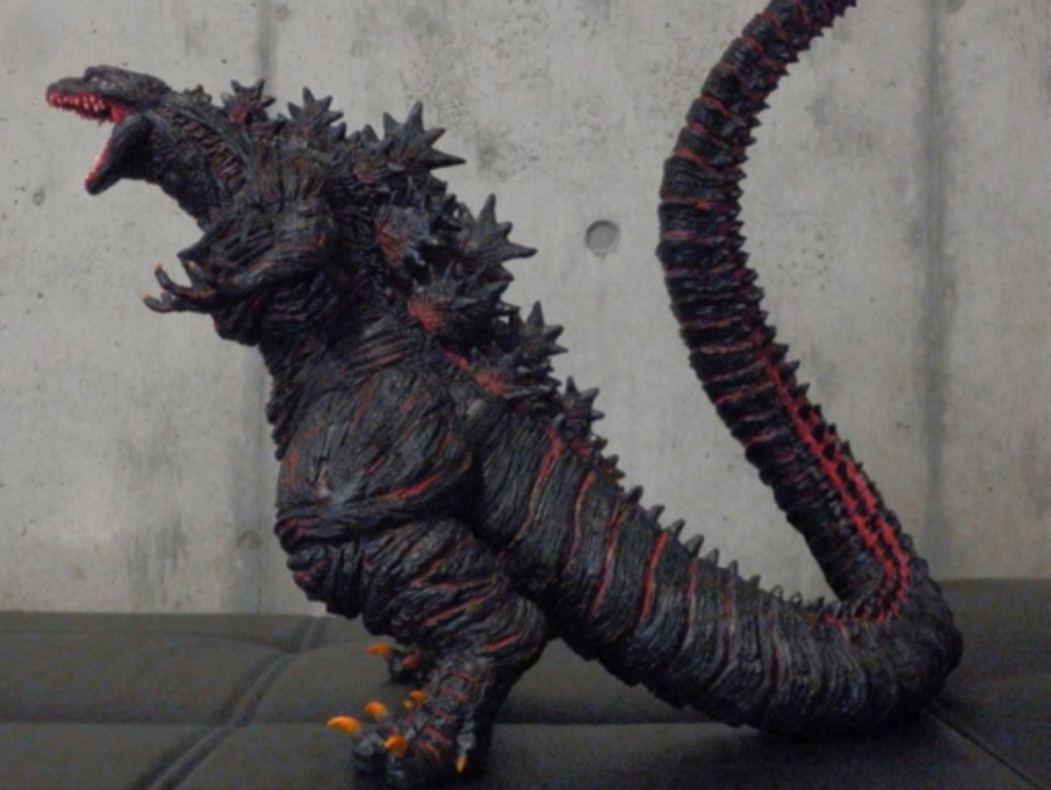 Video shows incredible process it took to create monstrous model of ...