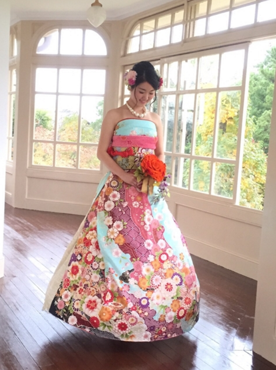 What’s a furisode kimono without sleeves? An incredibly elegant wedding ...