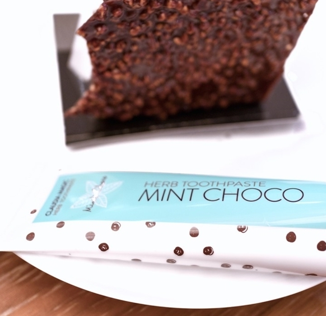 Spice up your dental hygiene — with mint chocolate flavored toothpaste ...