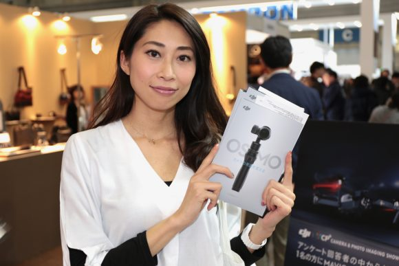 The beautiful booth models of Japan’s CP+ camera expo【Photos ...