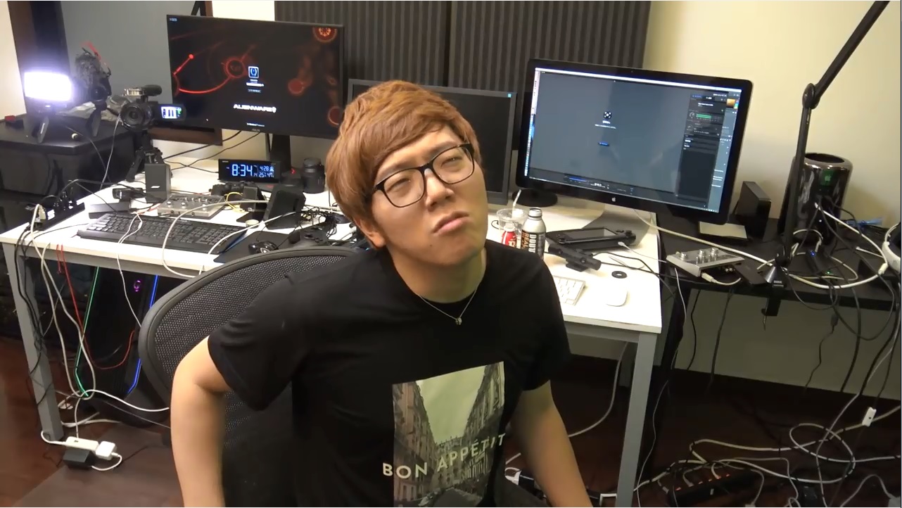 A day in the life of Japanese YouTuber Hikakin 【Video】 | SoraNews24 ...