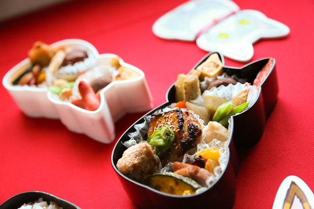 Japan’s cat-shaped bento boxes are here to make lunchtime delicious and ...