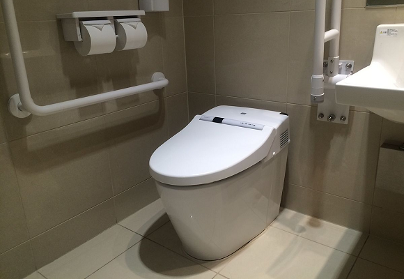 Gaming toilet design could be Japan’s greatest bathroom contribution ...