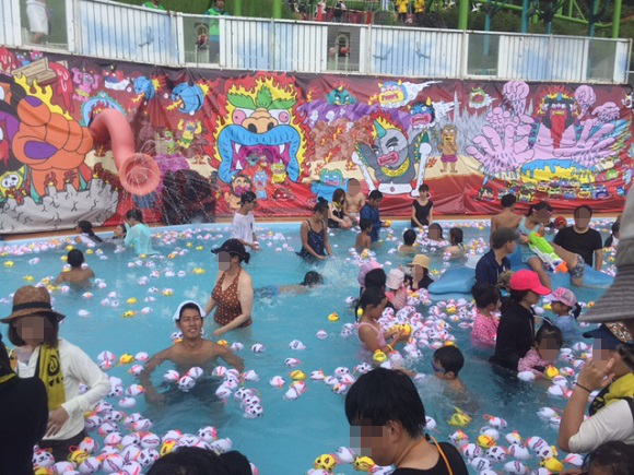 Japan’s hot spring amusement park opens, and we check out its onsen ...