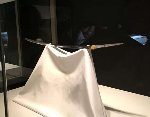 Legendary crescent moon katana, one of Japan’s Five Swords Under Heaven ...