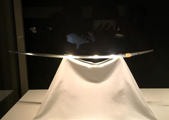 Legendary crescent moon katana, one of Japan’s Five Swords Under Heaven ...