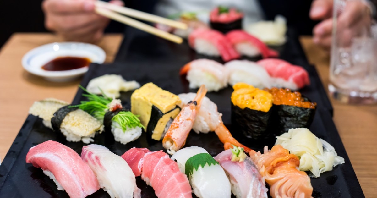 Esteemed Japanese sushi chain ranks the top 15 most popular sushi ...