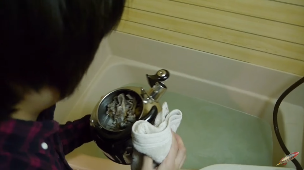 How to make your own KFC bath without Japan’s official Kentucky Fried ...