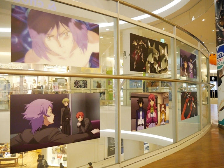 Gundams take over interior of Tokyo shopping mall that already has a ...