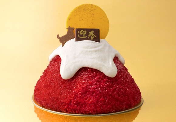 This beautiful New Year’s cake is a tasty combination of Japanese lucky ...