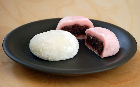 Traditional Japanese rice cake gets a western twist — with cream cheese ...