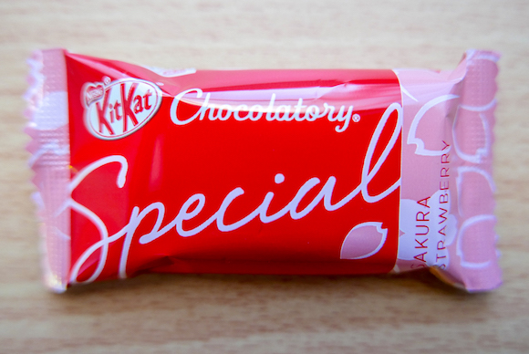 New sakura Kit Kat range celebrates cherry blossom season in Japan ...