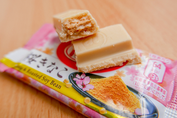 Japanese Kit Kats get a cherry blossom boost with Sakura and Roasted ...