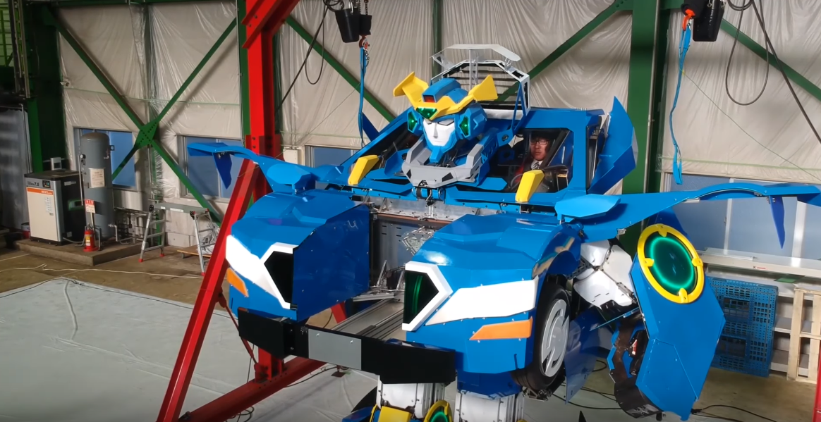 Japan now has a transforming giant robot/car that two full-sized adults ...