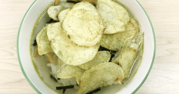 Make potato chips twice as delicious by soaking them in green tea ...