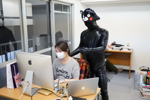 Kumamon comes under fire for prank against TV presenter, apologizes ...