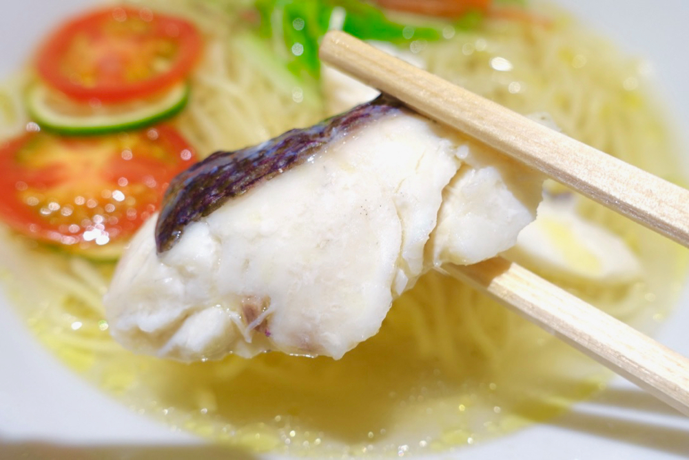 Haneda Airport’s awesome sea bream ramen restaurant is the perfect way ...