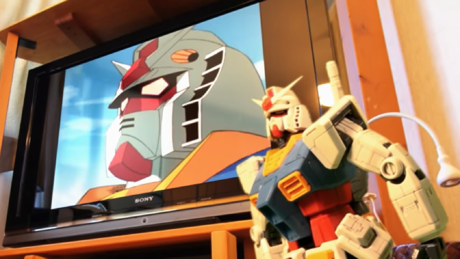 Awesome fan-made stop-motion video using Gundam models is a Gundam fan ...
