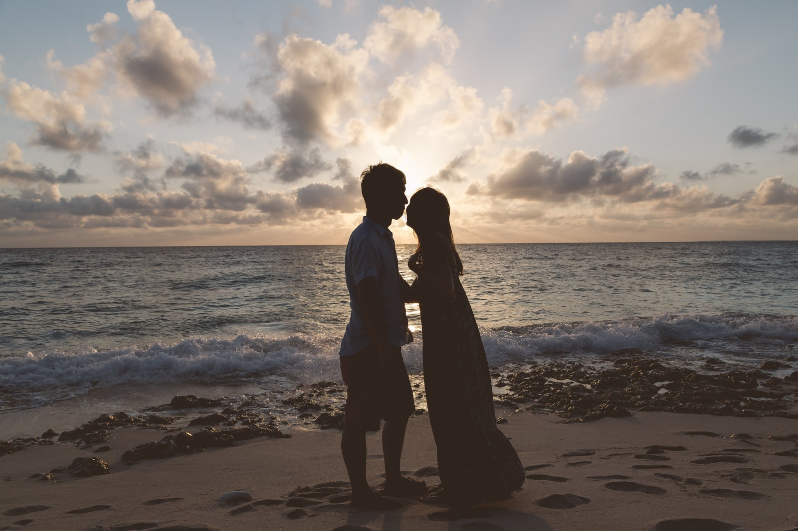 Tokyo Tower Records store helps avert a wedding proposal disaster when ...