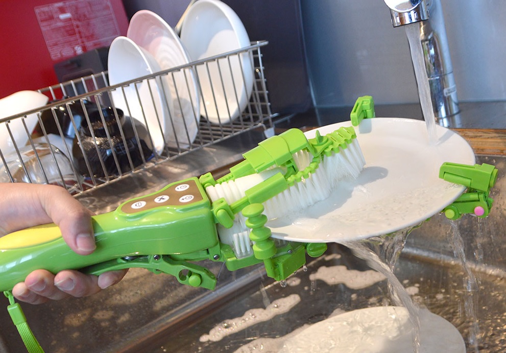 Not a fan of dishwashing? Get yourself an electric, plate-scrubbing ...