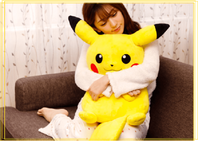 Pikachu and Eevee will give YOU hugs with these awesomely adorable new ...