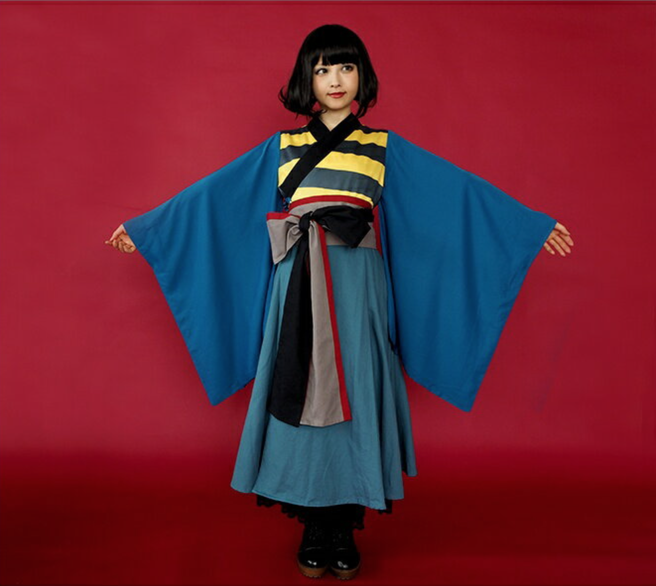 Add a Japanese anime twist to your Halloween costume with unisex kimono ...