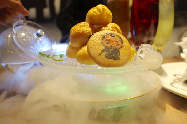 Wizarding World Cafe: First ever official Harry Potter and Fantastic ...