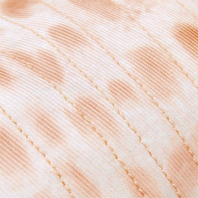 Remind yourself to drink water with this conch seashell PET bottle ...