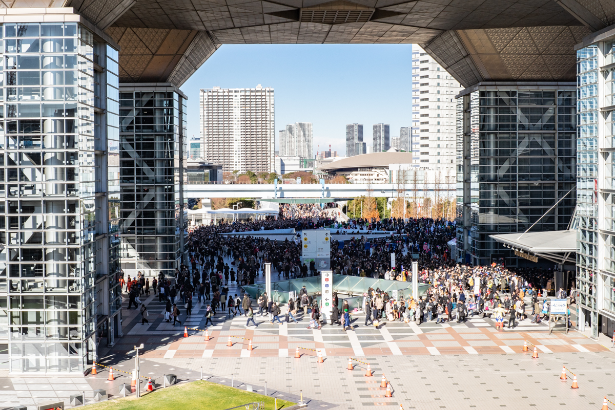 The best Japanese cosplayers from the first day of Winter Comiket 2018 ...