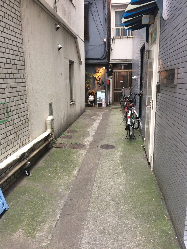 A visit to the back-alley Tokyo ramen restaurant listed in the Michelin ...