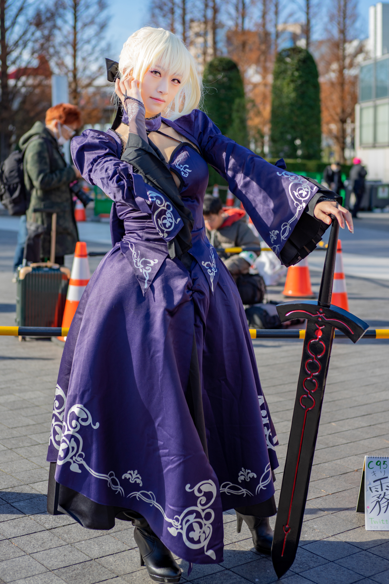 The best Japanese cosplayers from Day 3 of Winter Comiket 2018【Photos ...