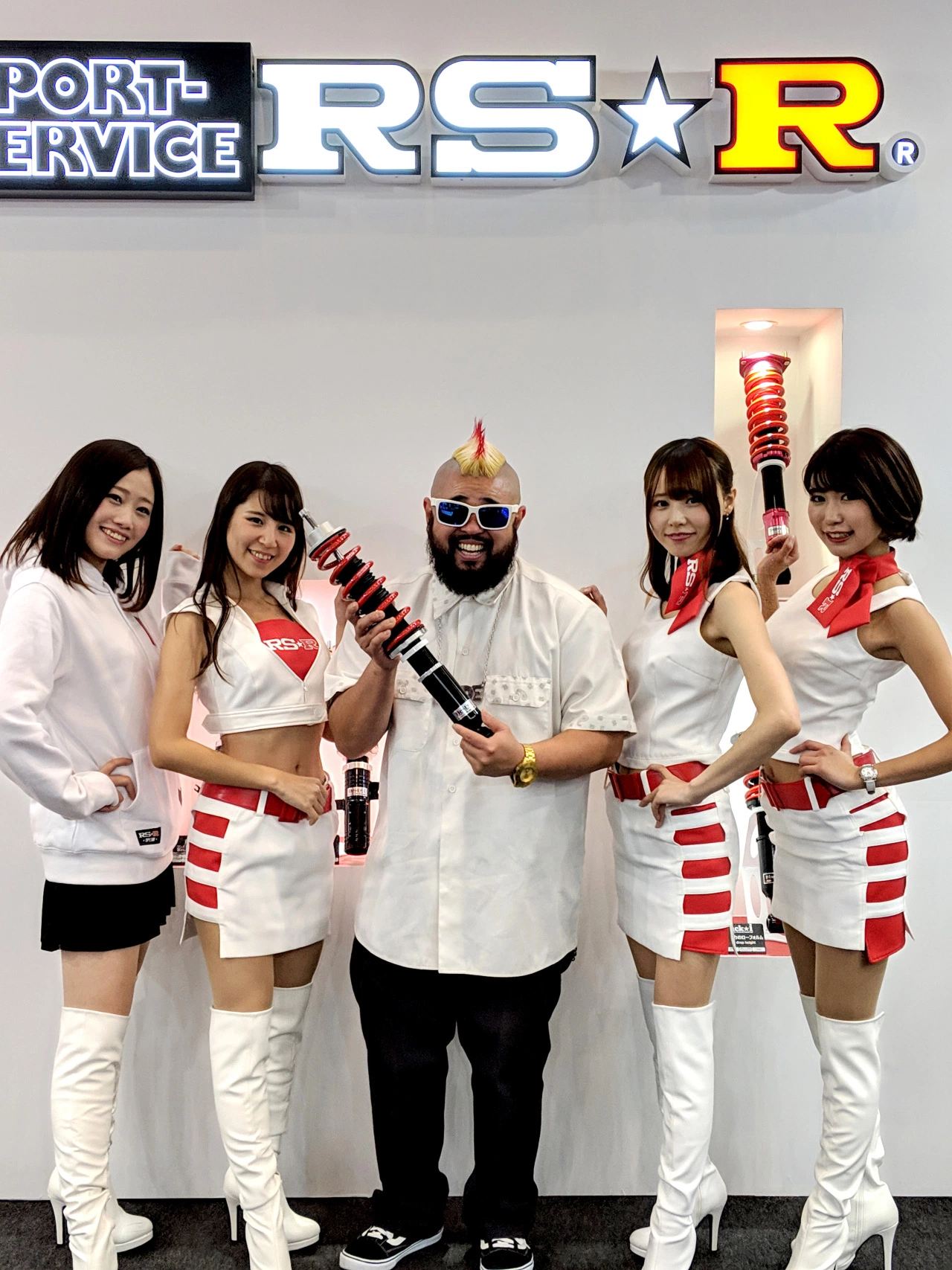 The beautiful booth models of Tokyo Auto Salon 2019【Photos ...