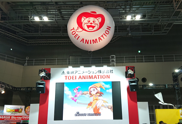 The Japanese cosplayers and booth ladies from the Anime Japan 2019 ...