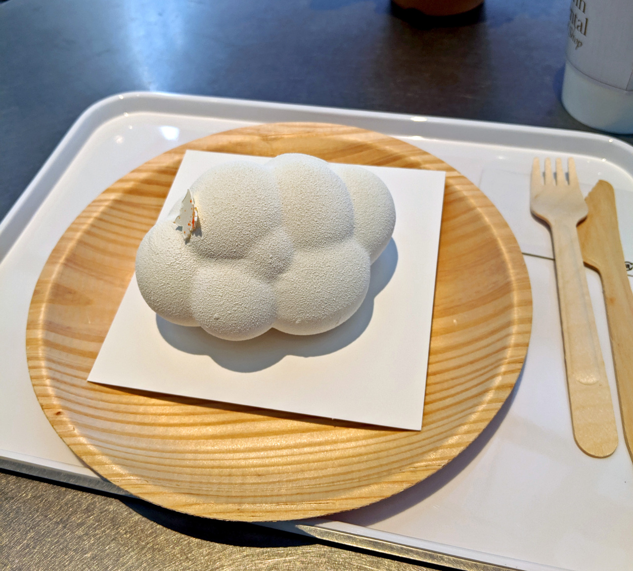 New Kumo Cloud Cake from Tokyo is the Japanese sweet on everyone’s lips ...