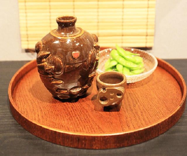 Beautiful Studio Ghibli anime sake flask and cup set lets you get ...