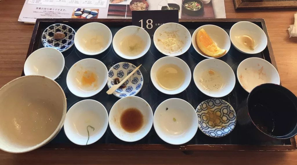 This Tokyo temple offers breakfast that’s beautiful, delicious, and ...