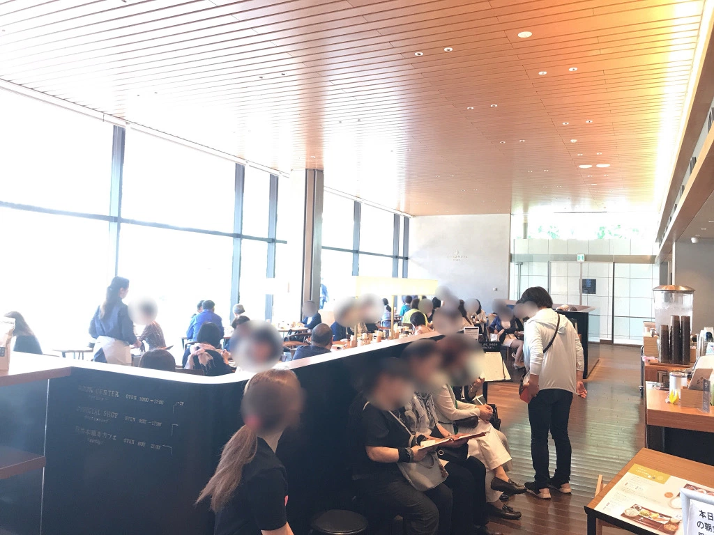 This Tokyo temple offers breakfast that’s beautiful, delicious, and ...