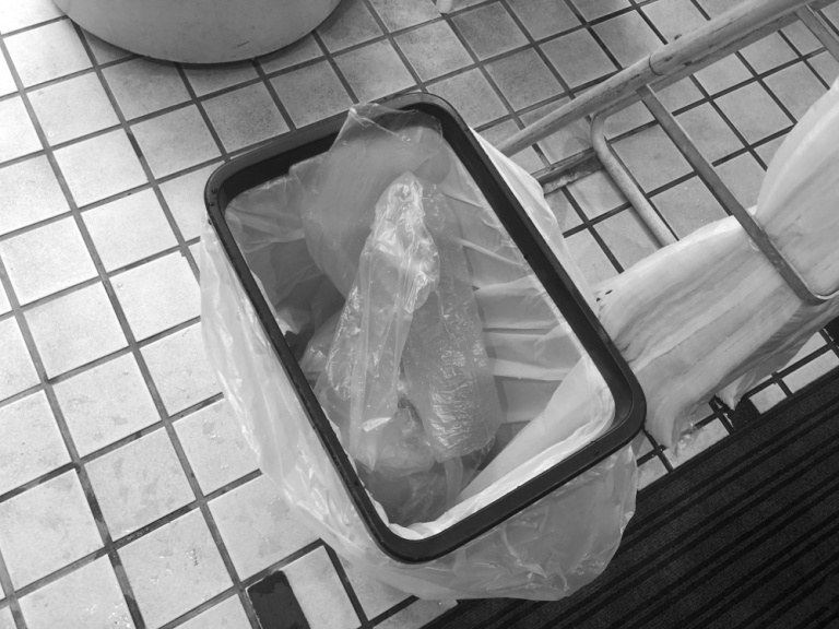 A tale on the etiquette of using Japan’s plastic umbrella covers ...